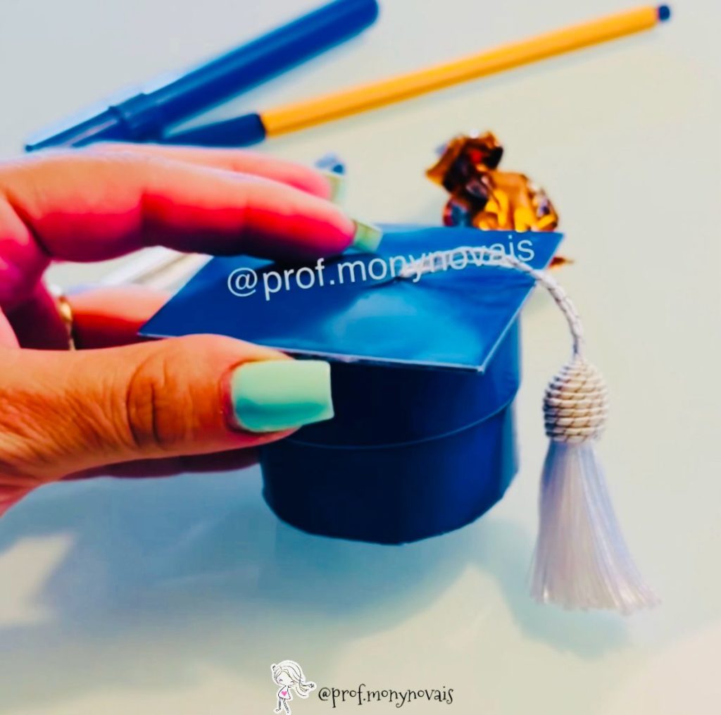 Capelo para formatura – Mony's Studio